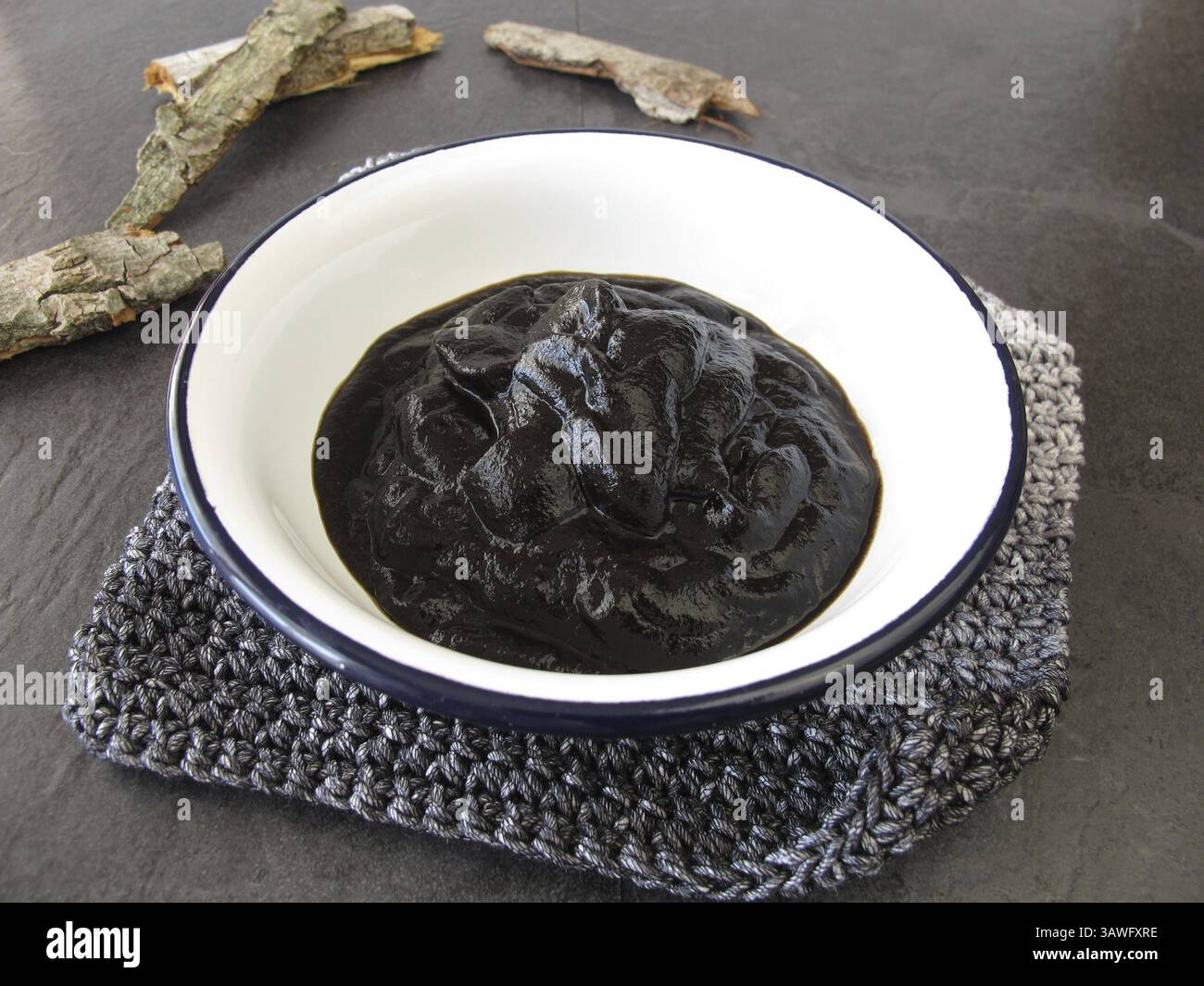 Moor mud spa hi-res stock photography and images - Alamy