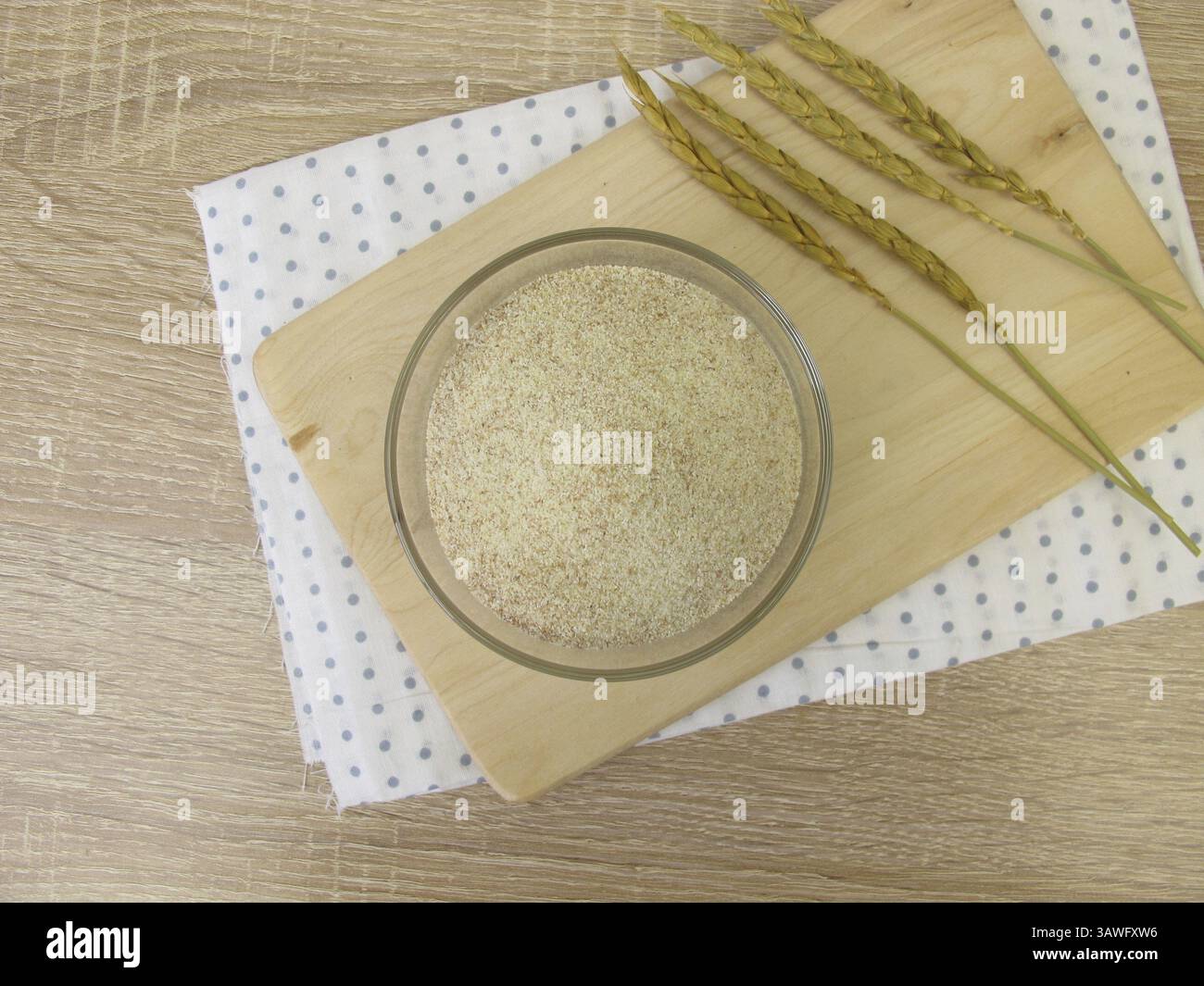 Semolina in glass bowl hi-res stock photography and images - Alamy