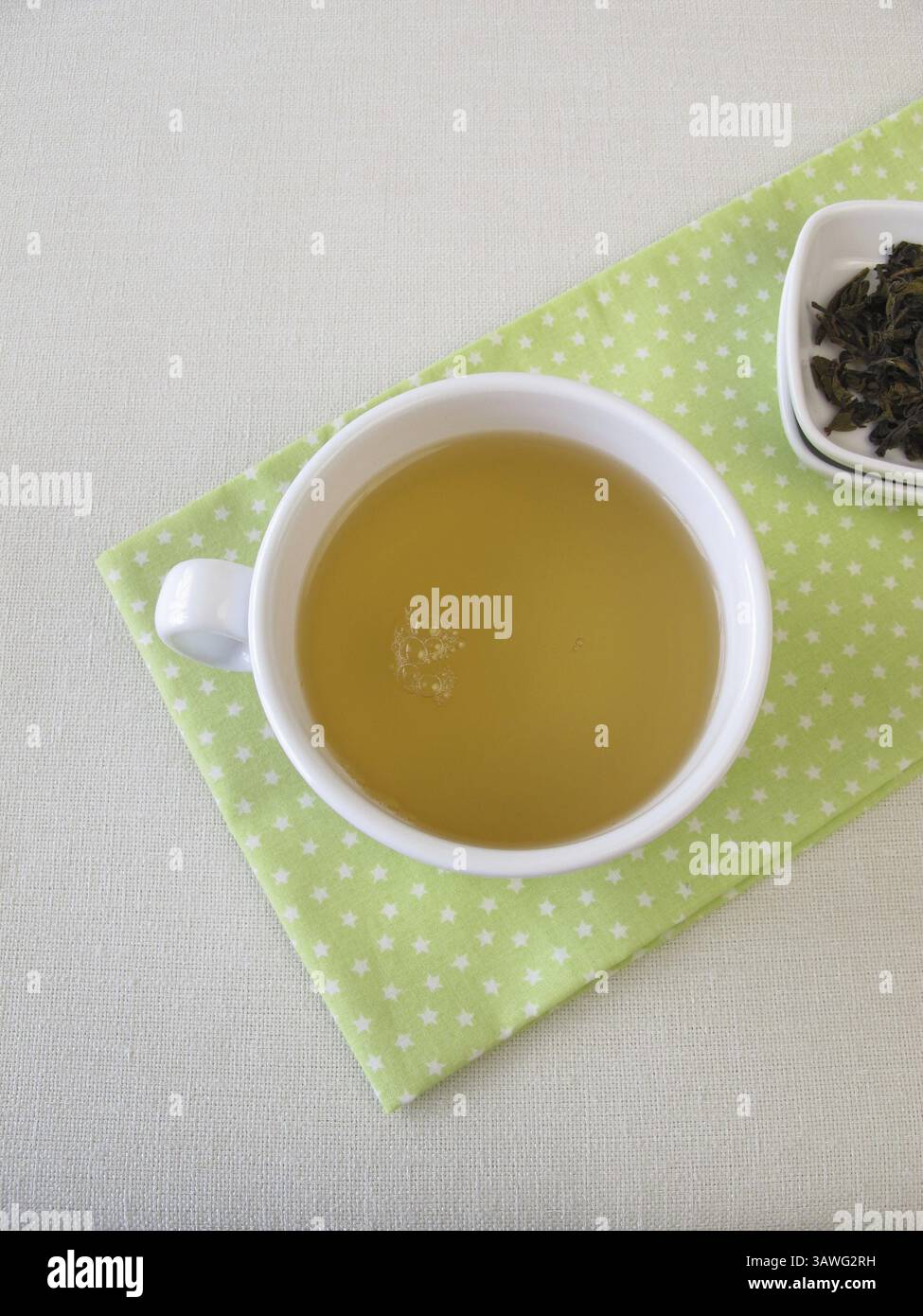 A cup of Ceylon Royal Silver White Tea Stock Photo - Alamy