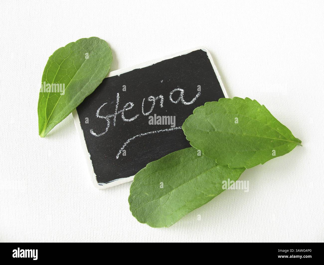 Stevia leaves and tablet Stock Photo - Alamy