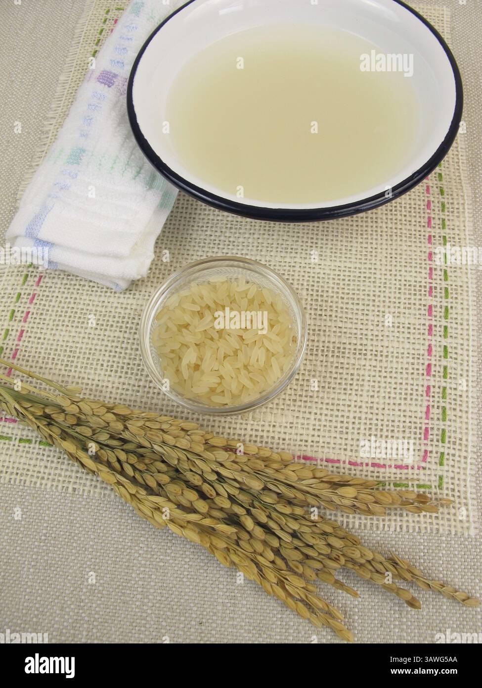 Rice bath hi-res stock photography and images - Alamy