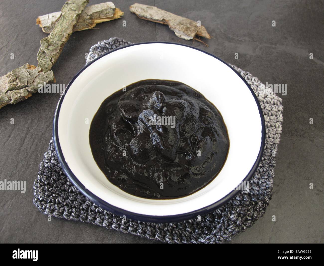 Moor mud spa hi-res stock photography and images - Alamy