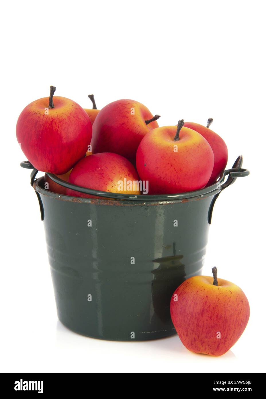 Photo red green apples Cut Out Stock Images & Pictures - Alamy