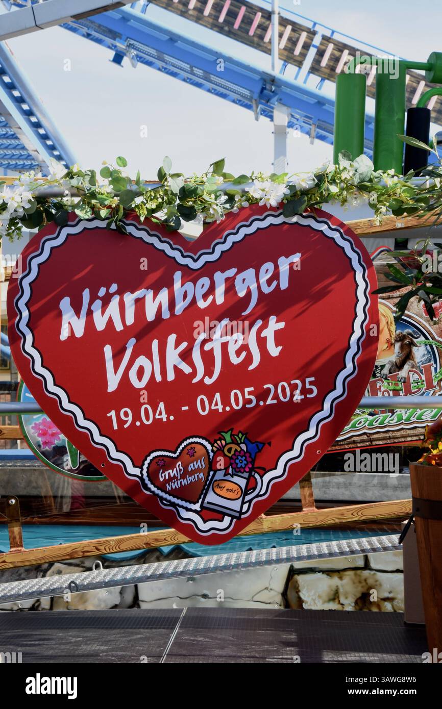 Bierfass Anzapf Buehne Nuernberg 19.04.2025 Nuernberger Volksfest ...