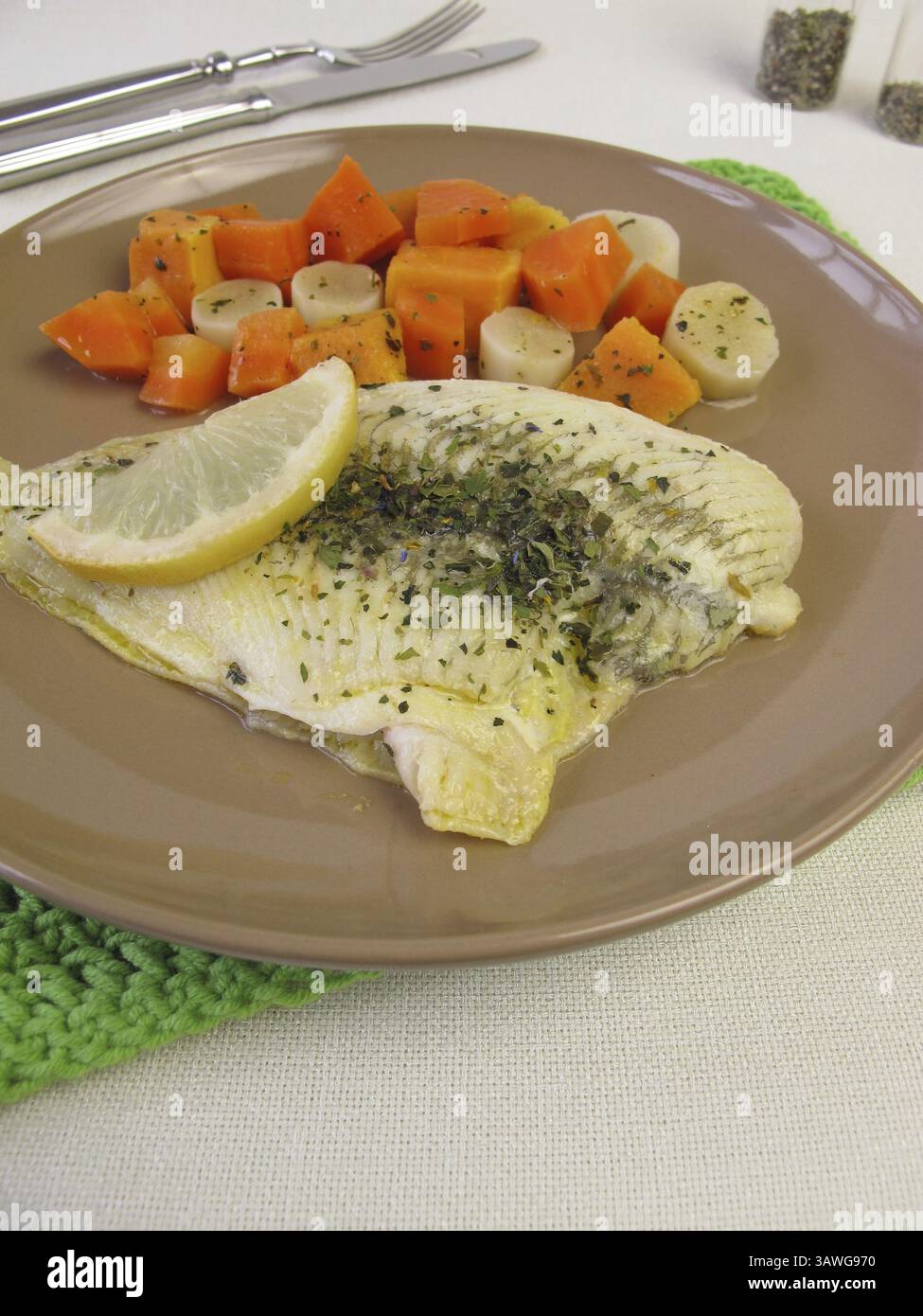 European plaices hi-res stock photography and images - Alamy