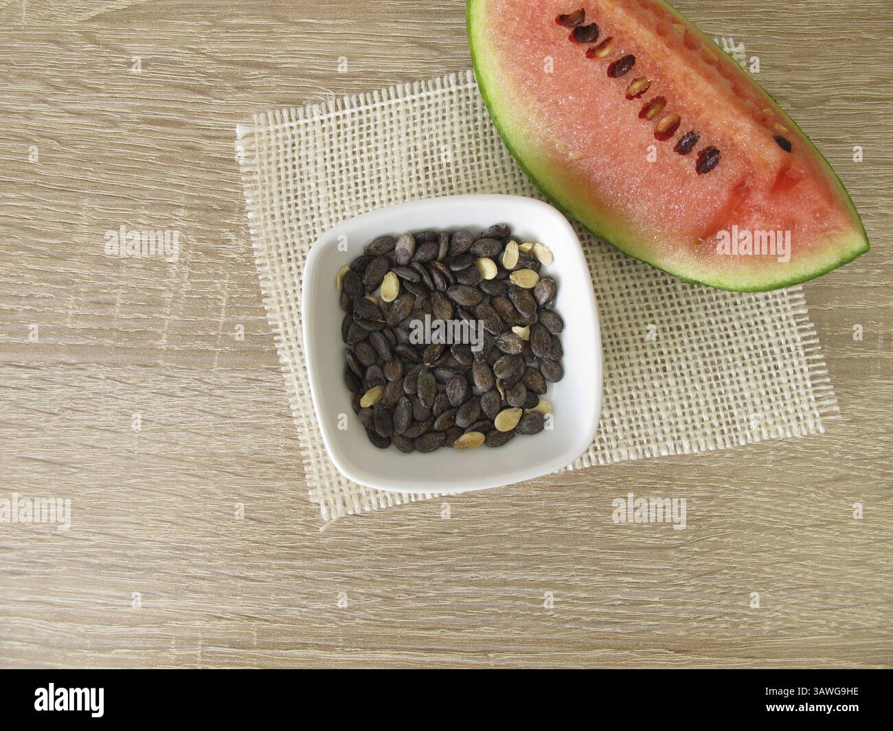 Melon and seeds hi-res stock photography and images - Alamy
