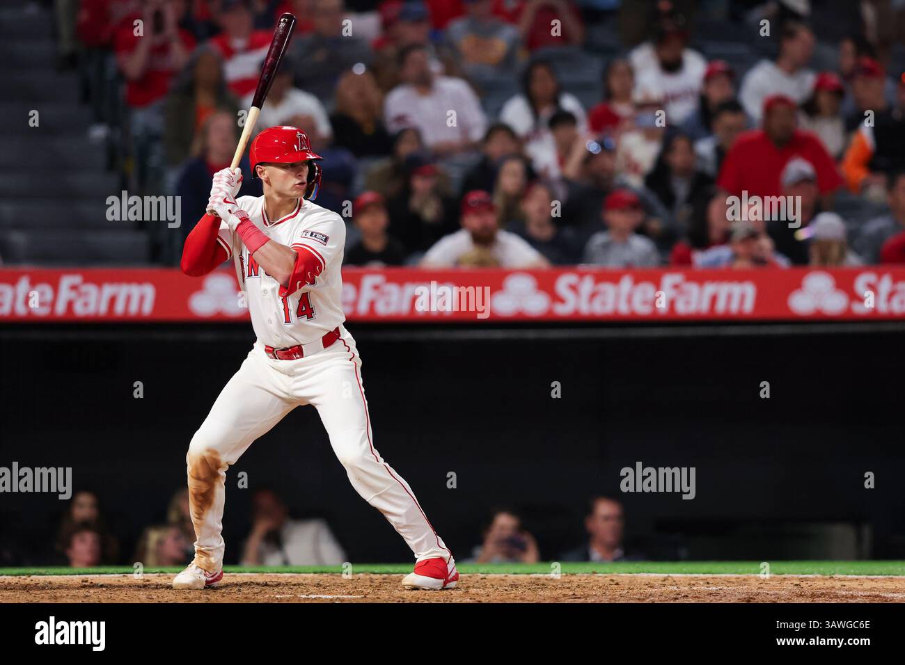 Los Angeles Angels' Logan O'Hoppe (14) bats during the ninth inning of ...