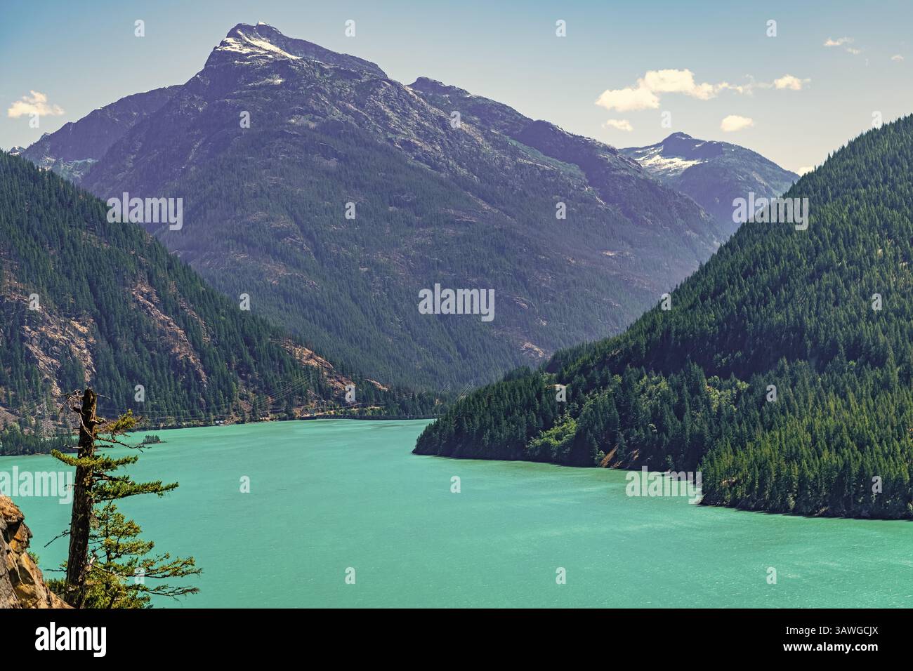 Nature landscape. Diablo Lake in North Cascades National Park. Scenic ...