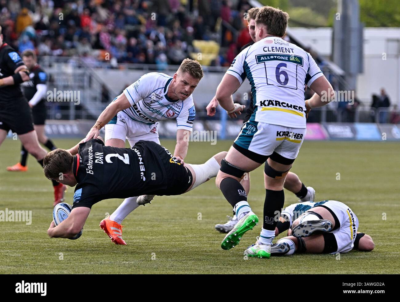 Barnet, United Kingdom. 19th Apr, 2025. Premiership Rugby. Saracens V ...