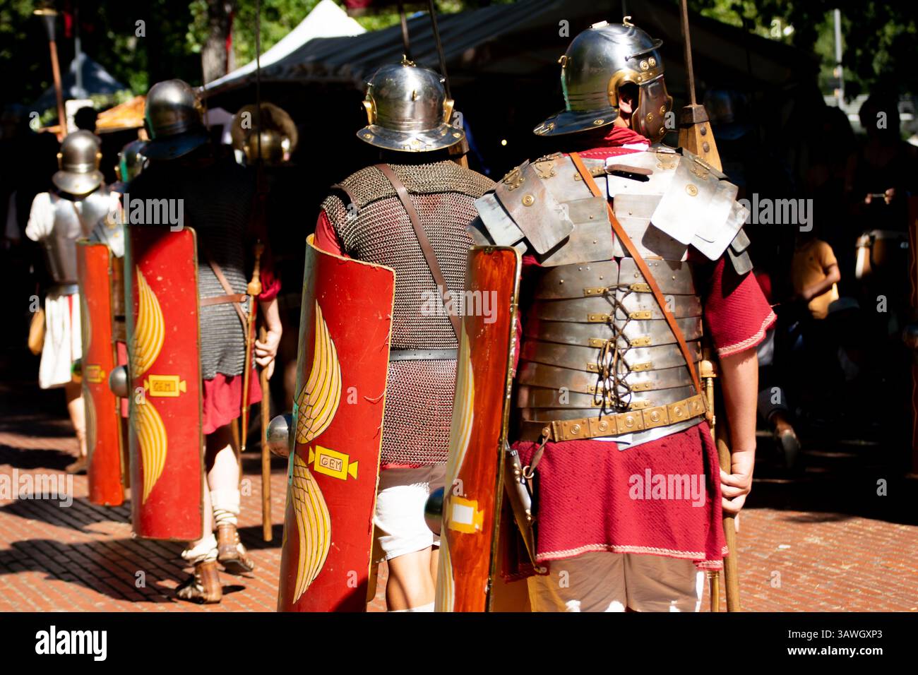 Roman army marching shields hi-res stock photography and images - Alamy