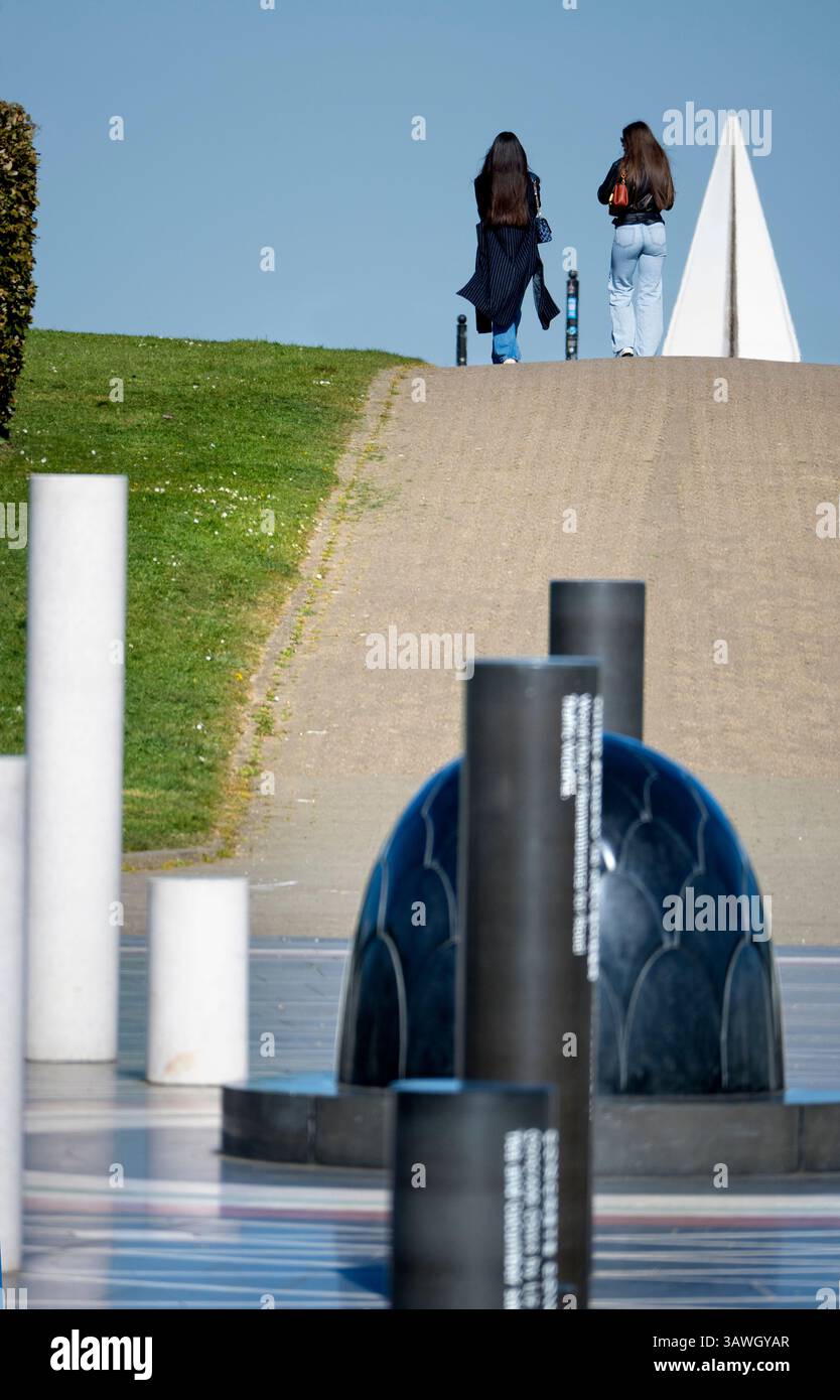 The MK Rose and Light Pyramid of Milton Keynes. Designed by Gordon ...