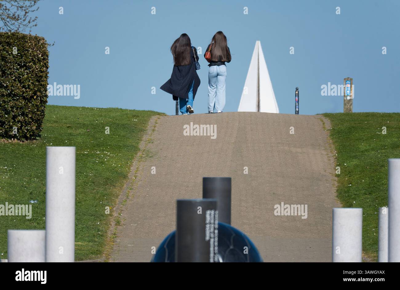 The MK Rose and Light Pyramid of Milton Keynes. Designed by Gordon ...