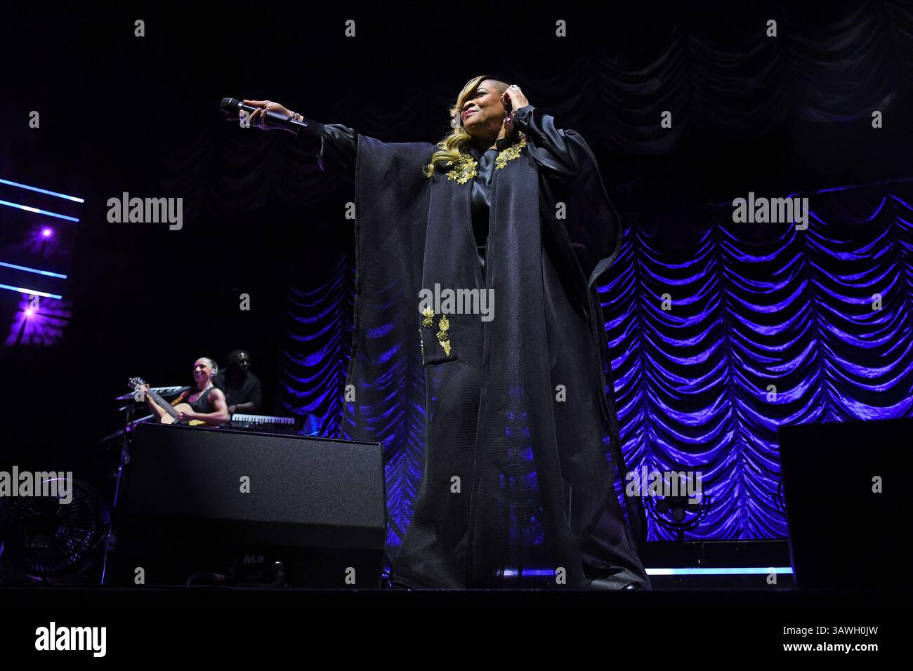 Louisa gabriella bobb hi-res stock photography and images - Alamy