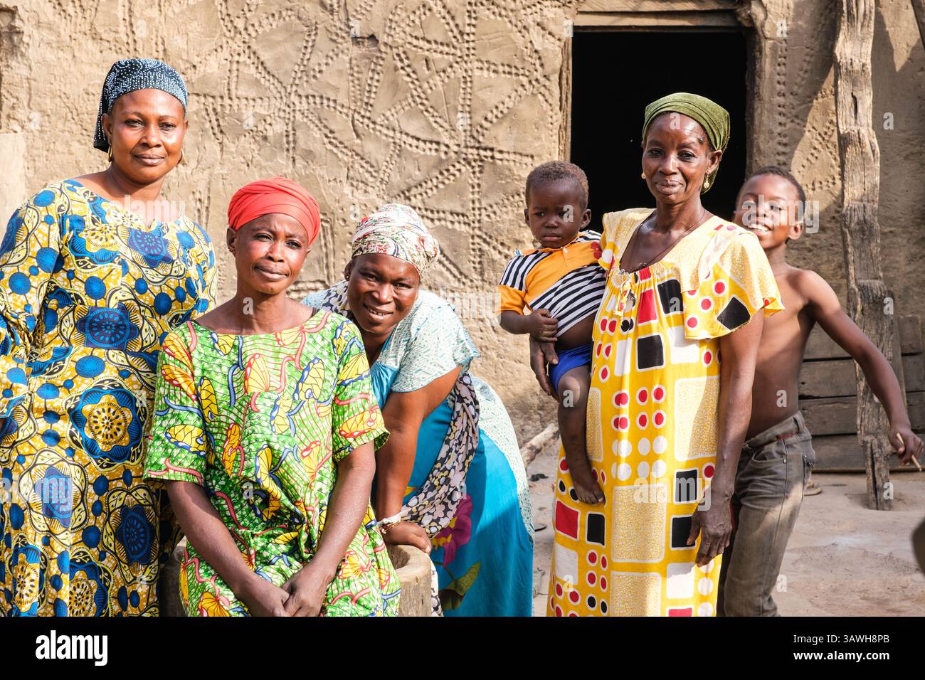 Ghana women hi-res stock photography and images - Alamy