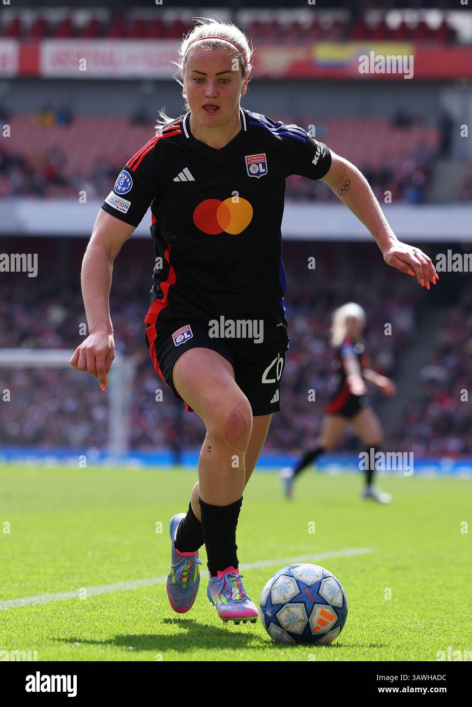 London, UK. 19th Apr, 2025. Lindsey Heaps of Lyon during the Arsenal ...