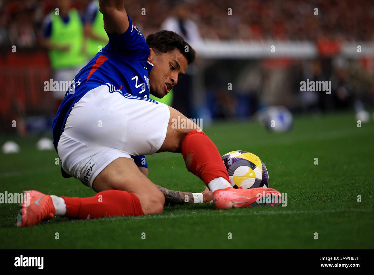 Yokohama F･Marinos' Yan Matheus Santos Souza of Brazil keeps the ball ...