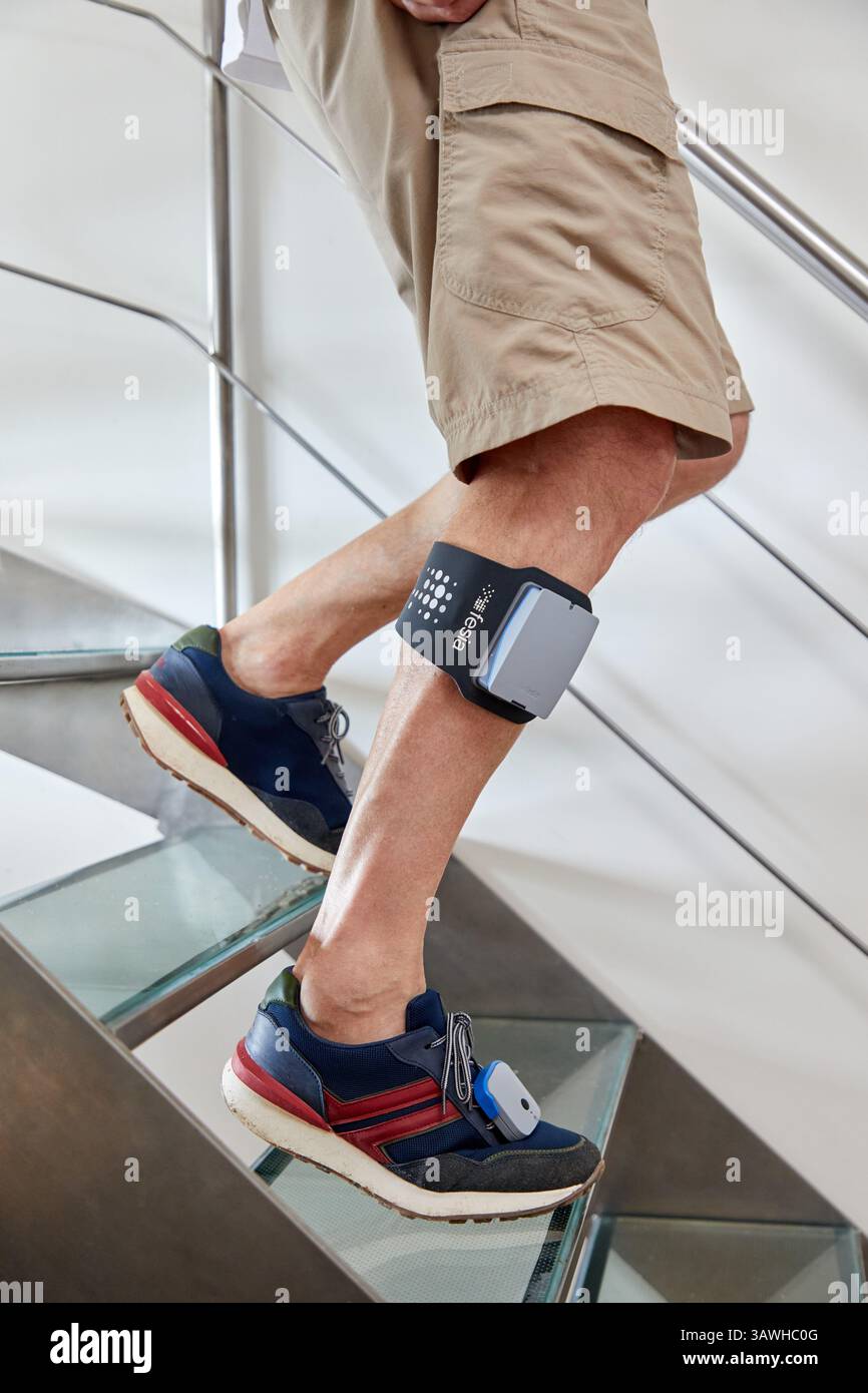 Mechanism, Gait neurorehabilitation device for people who suffer from ...