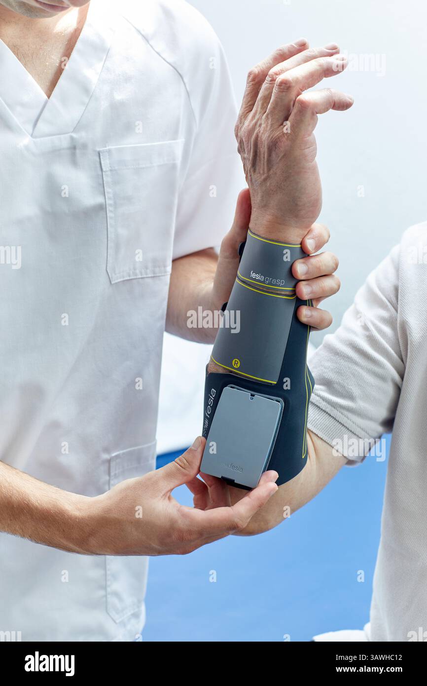 The Rehabilitation Device Based On Functional Electrical Stimulation Fes That Generates