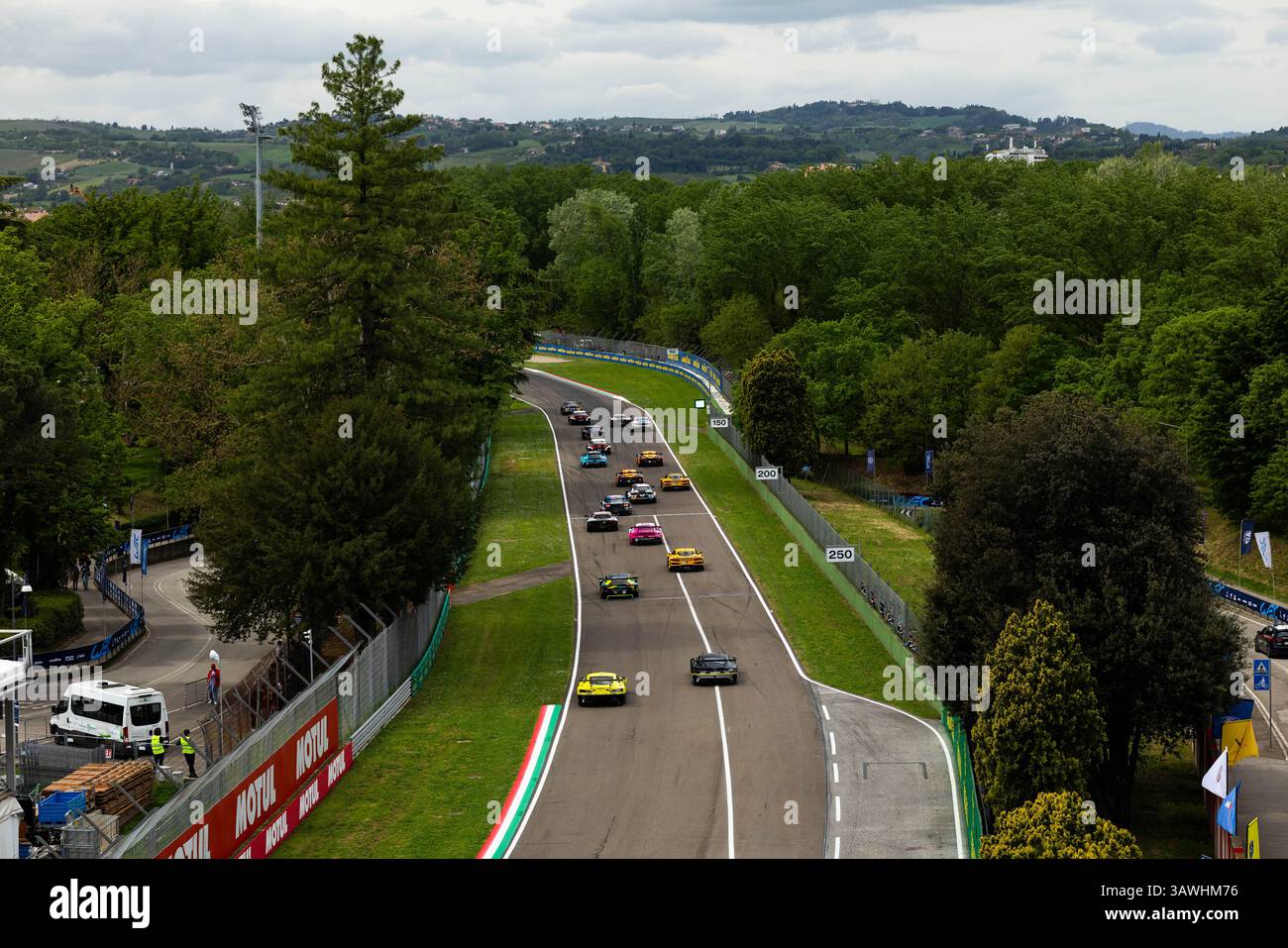 Imola, Italie. 20th Apr, 2025. start of the race, depart, during the 6 ...