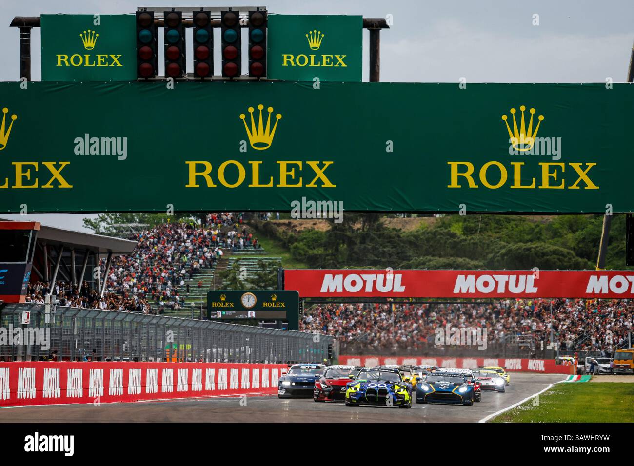 Imola, Italie. 20th Apr, 2025. Start of the race, 46 AL HARTHY Ahmad ...