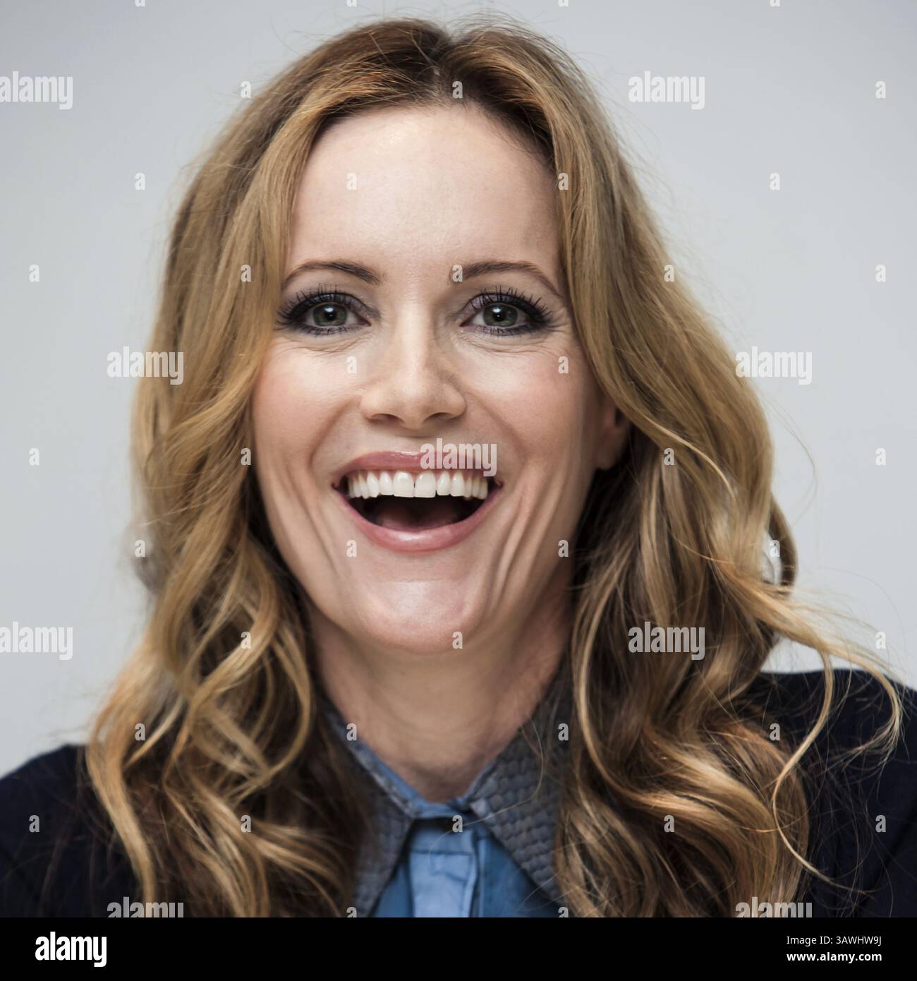 The ring 2002 movie hi-res stock photography and images - Alamy