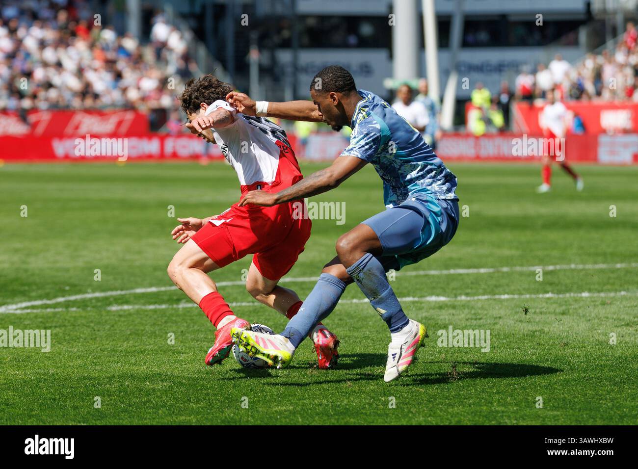 Utrecht, Netherlands. 20th Apr, 2025. UTRECHT, 20-04-2025, Stadium Galgenwaard, season 2024/2025 ...