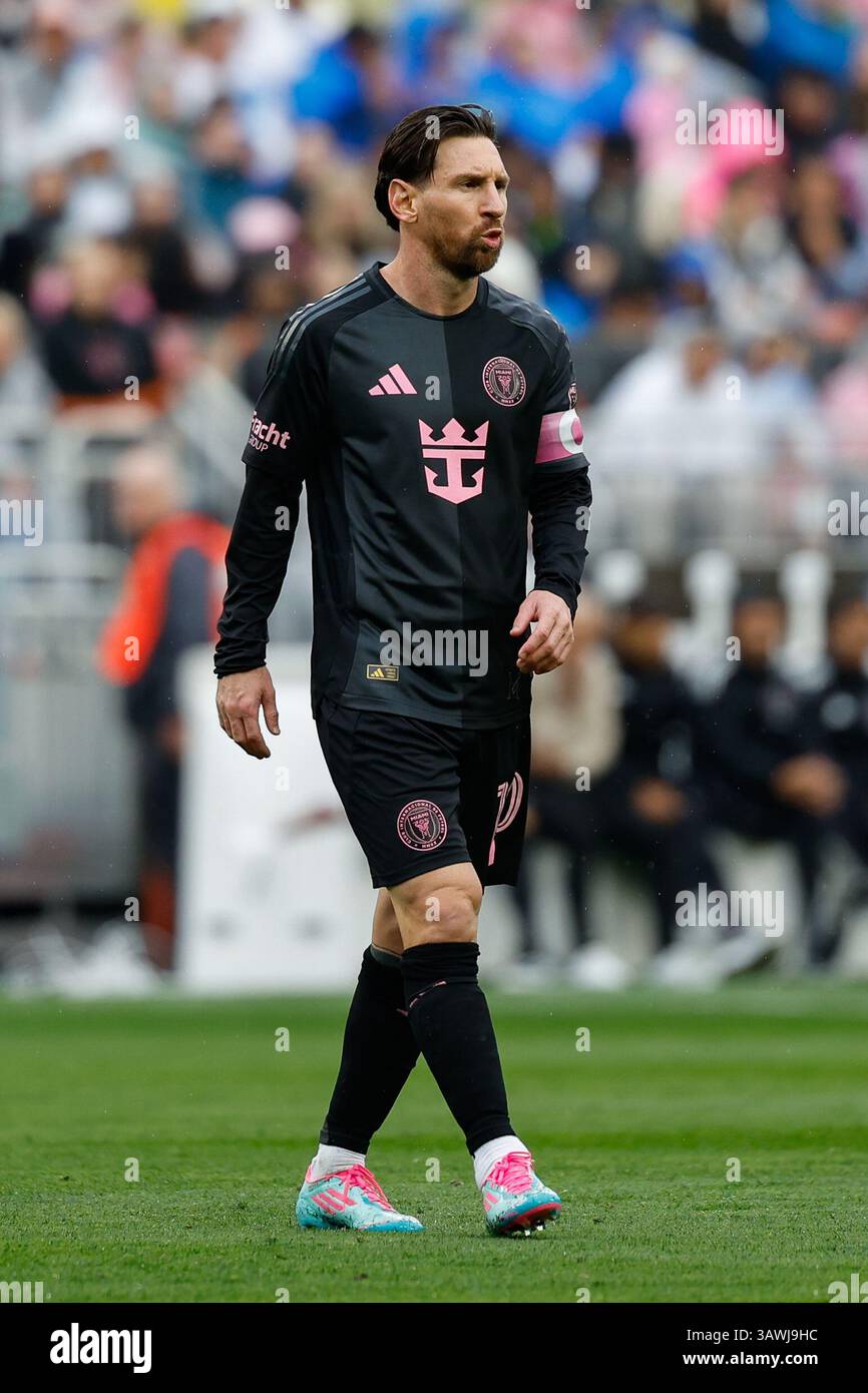 Cleveland, Ohio, USA. 19th Apr, 2025. Inter Miami forward Lionel Messi ...