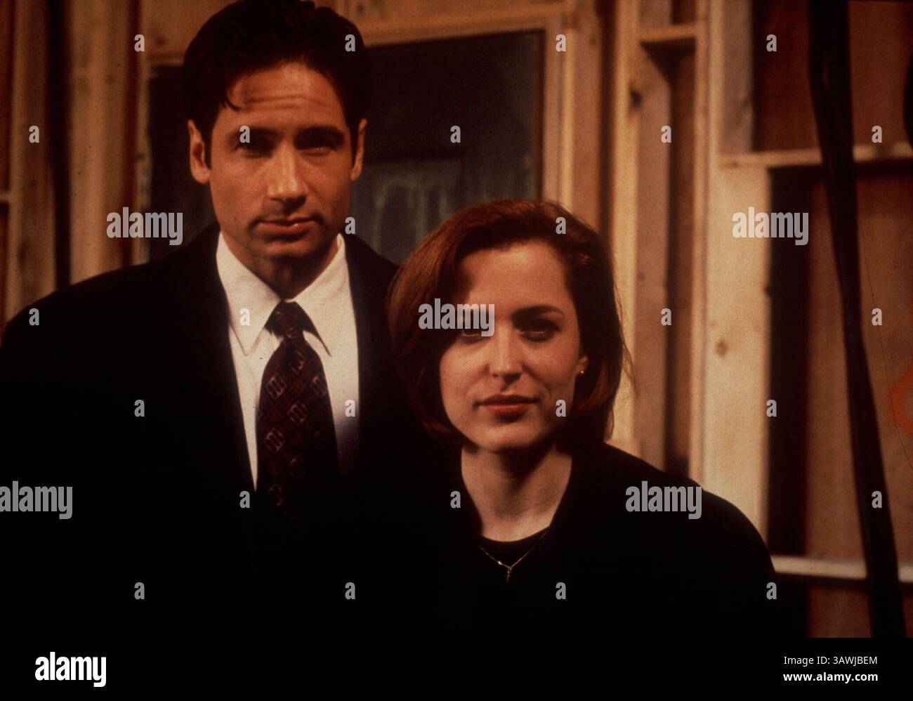 Gillian anderson david duchovny 1997 hi-res stock photography and ...