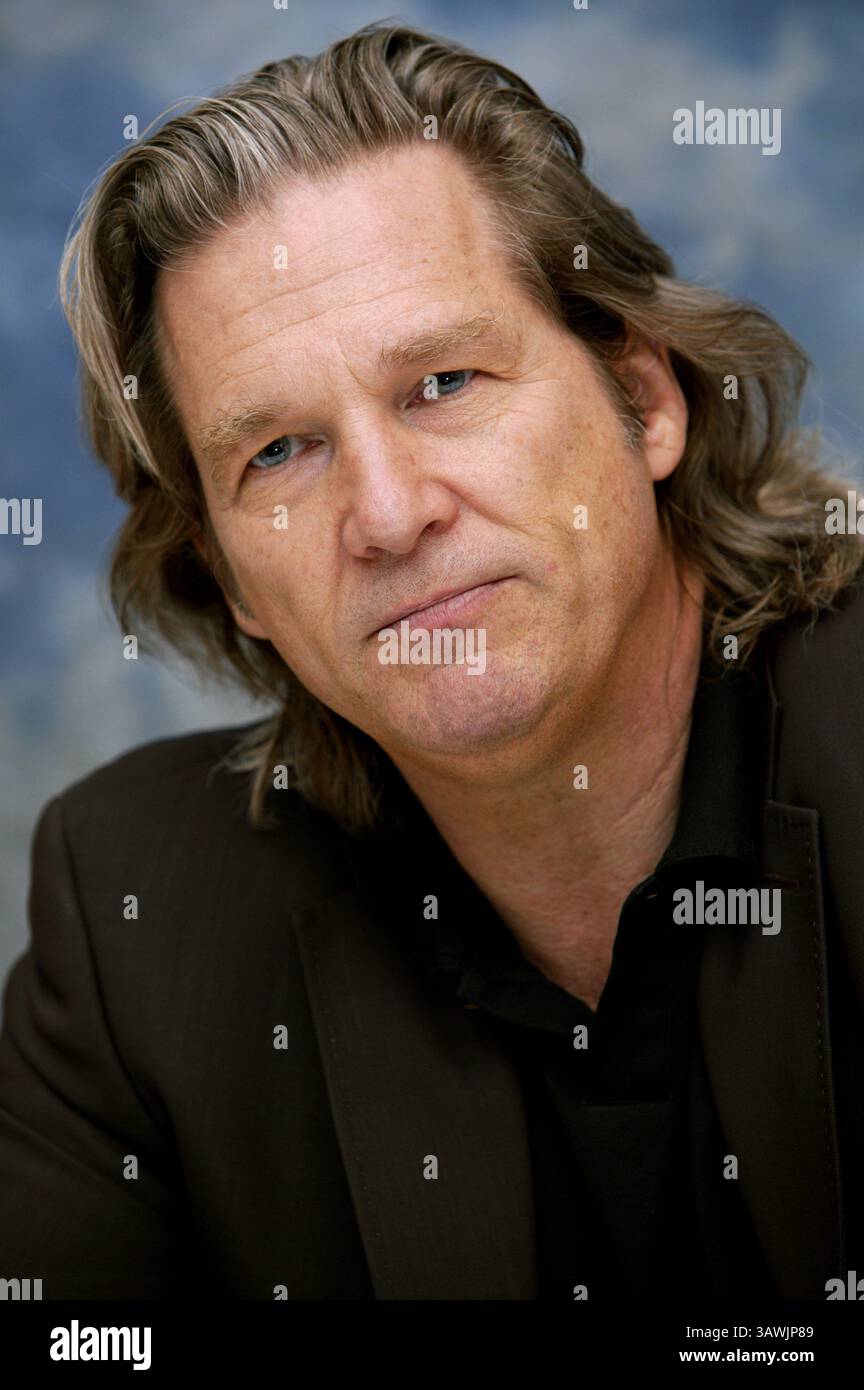 April 9, 2006 - Hollywood, California, U.S. - JEFF BRIDGES promotes ...