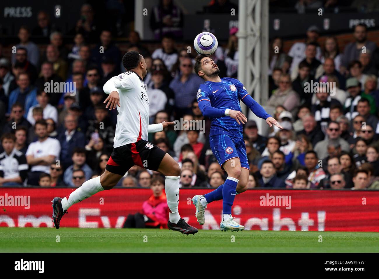 Chelsea's Pedro Neto during the Premier League match at Craven Cottage ...