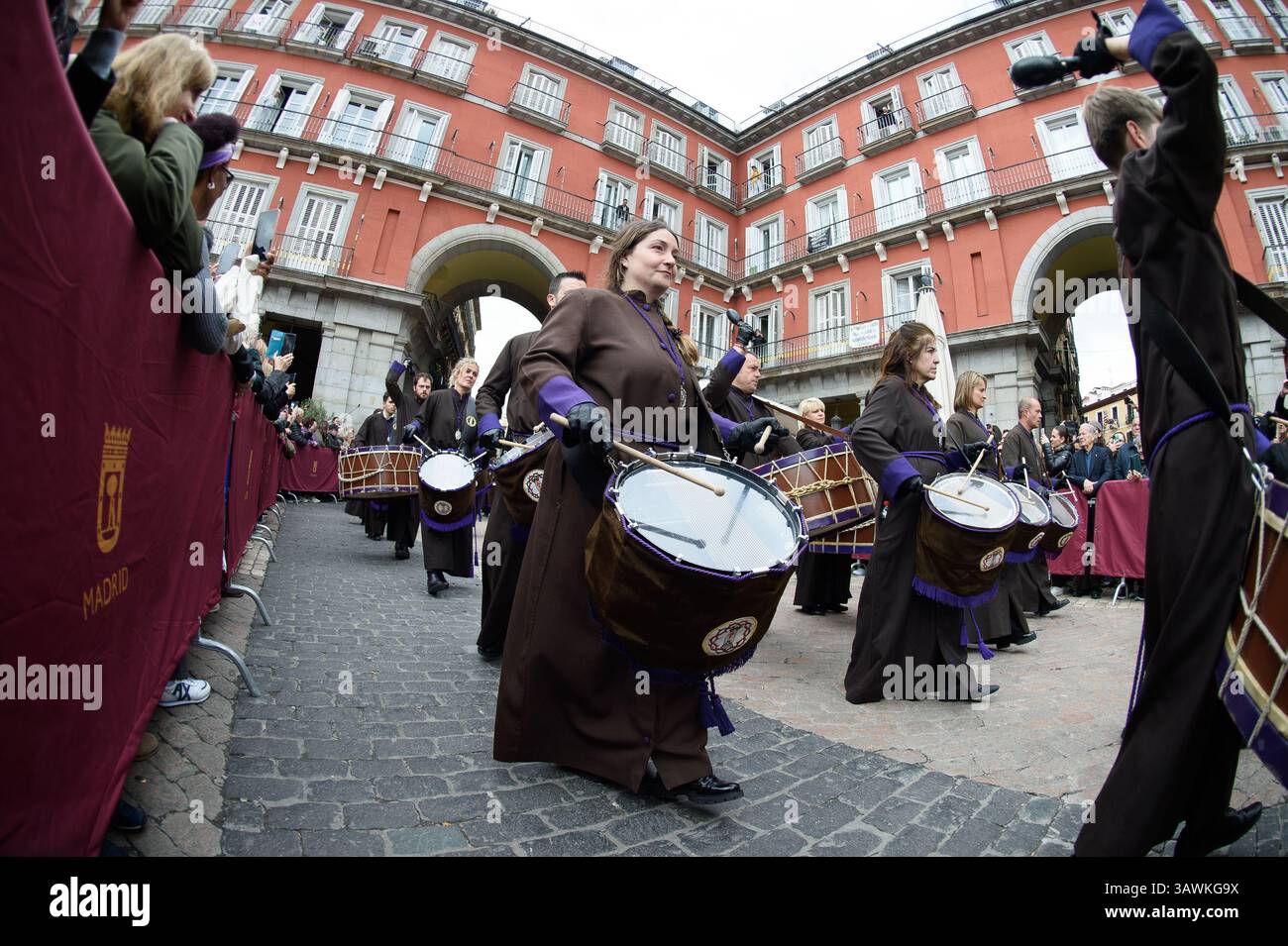 Goverment drums hi-res stock photography and images - Alamy