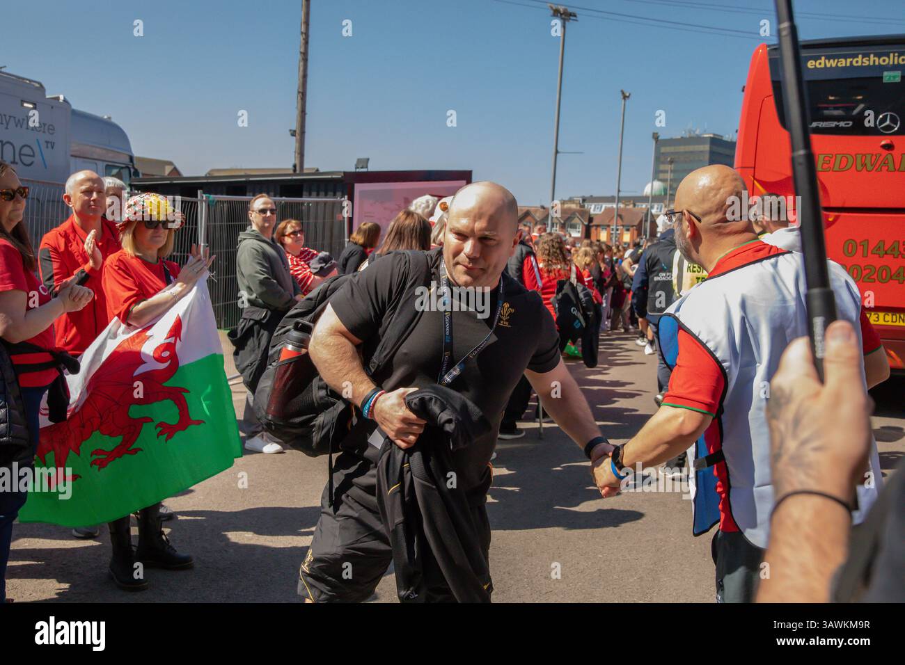 Newport, UK, 20th April 2025 Wales coach Sean Lynn walks through the ...