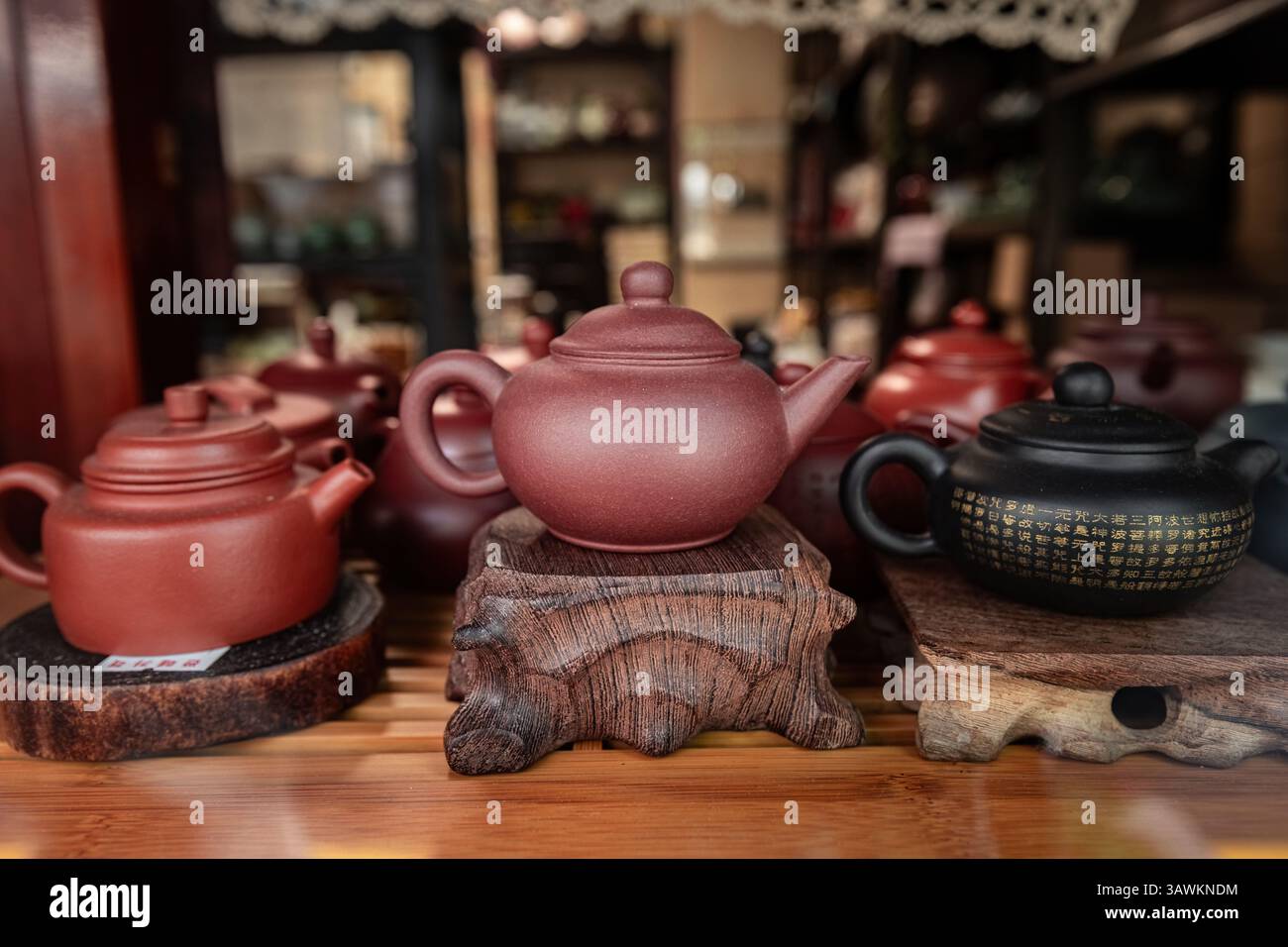 Tea set, chinese tea utensils in the shop window in Seoul South Korea ...