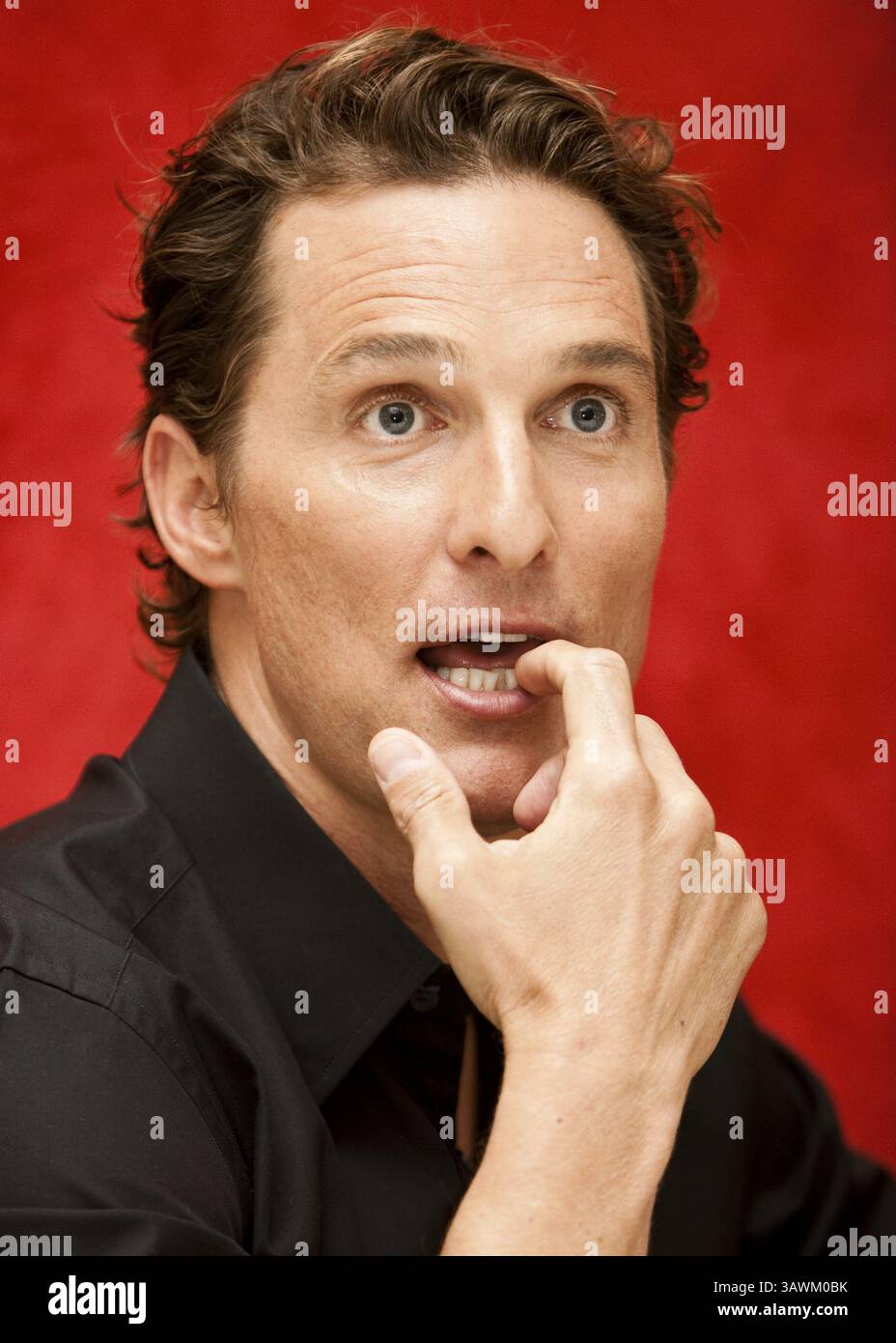 April 17, 2009 - Hollywood, California, U.S. - MATTHEW MCCONAUGHEY ...