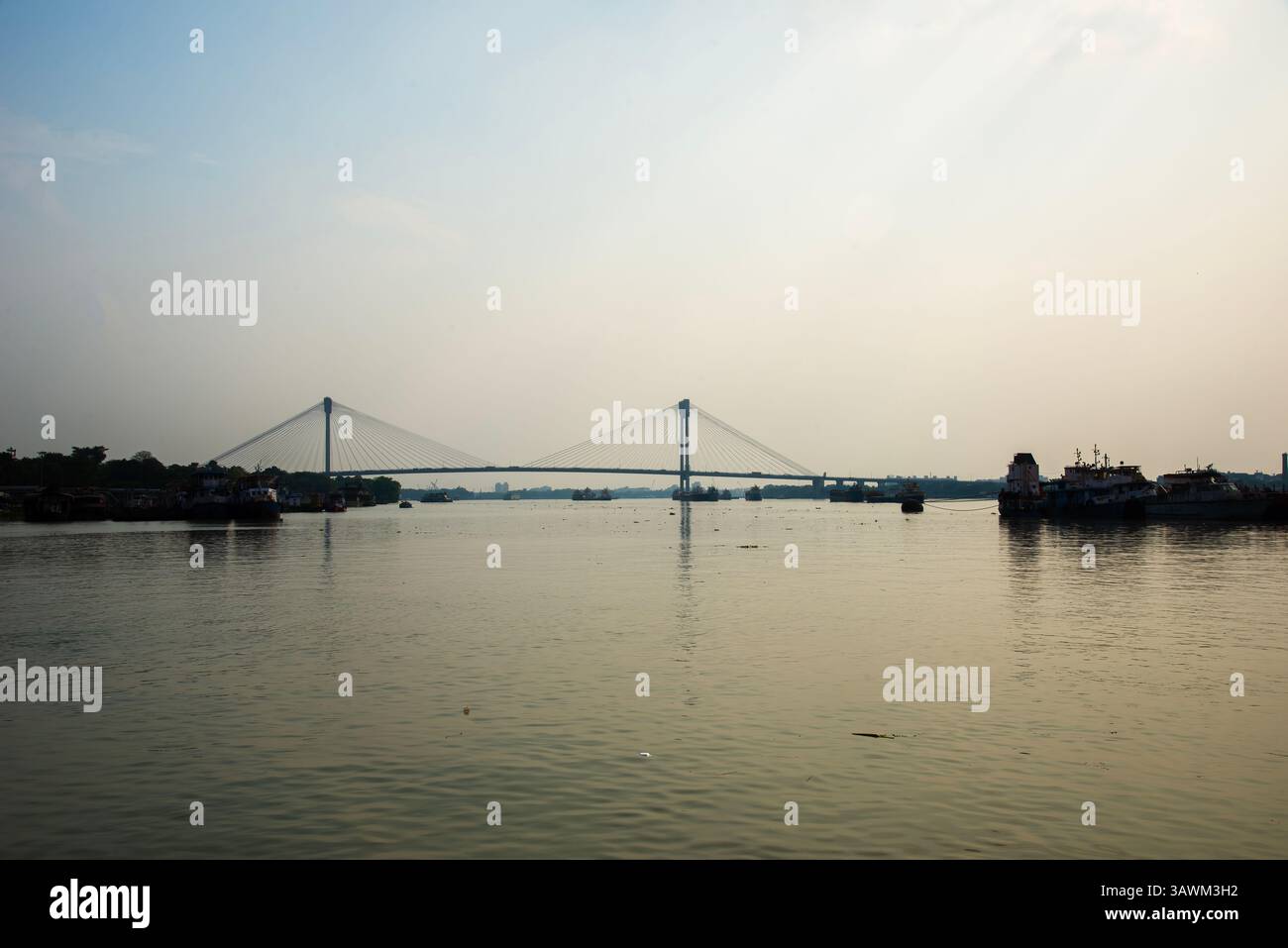 Vidyasagar Setu, also known as the Second Hooghly Bridge seen from ...