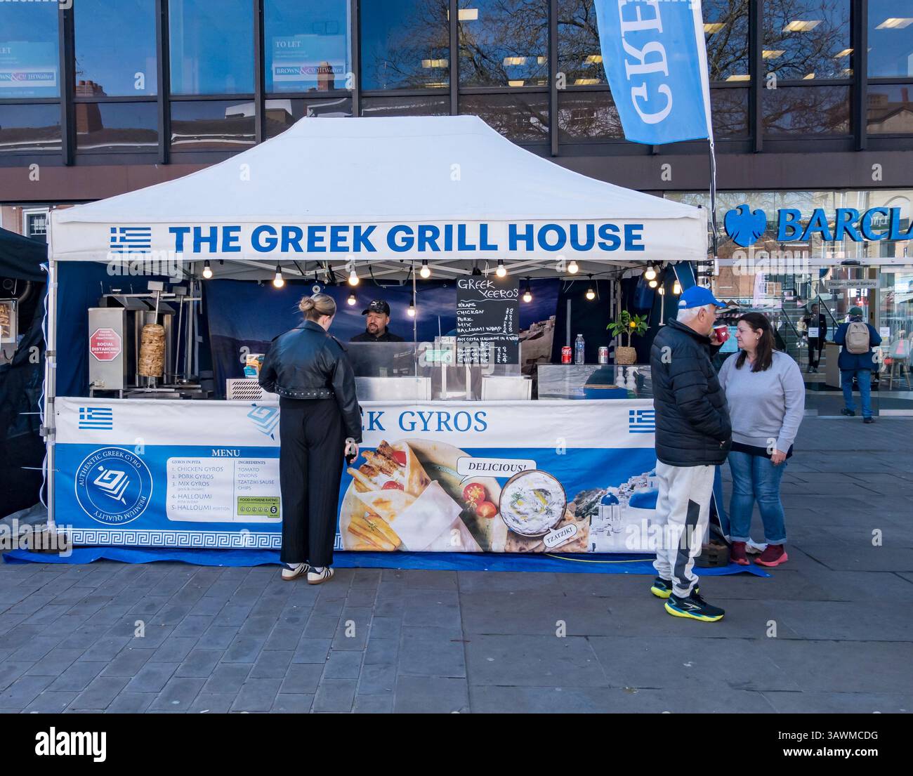 The greek grill house street food stall hi-res stock photography and ...