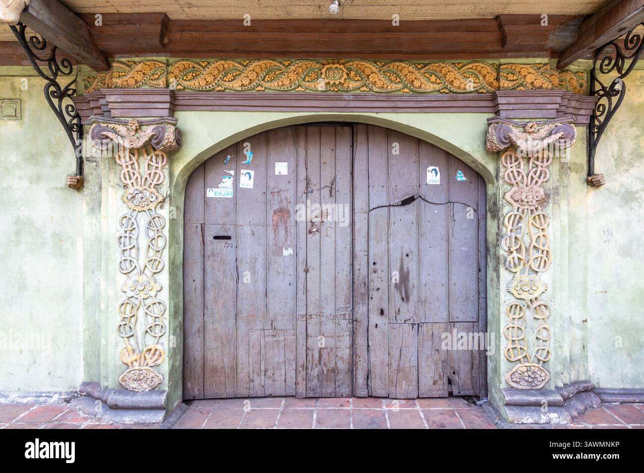 Main portal of the 19th century Don Jose Bautista House in Malolos ...