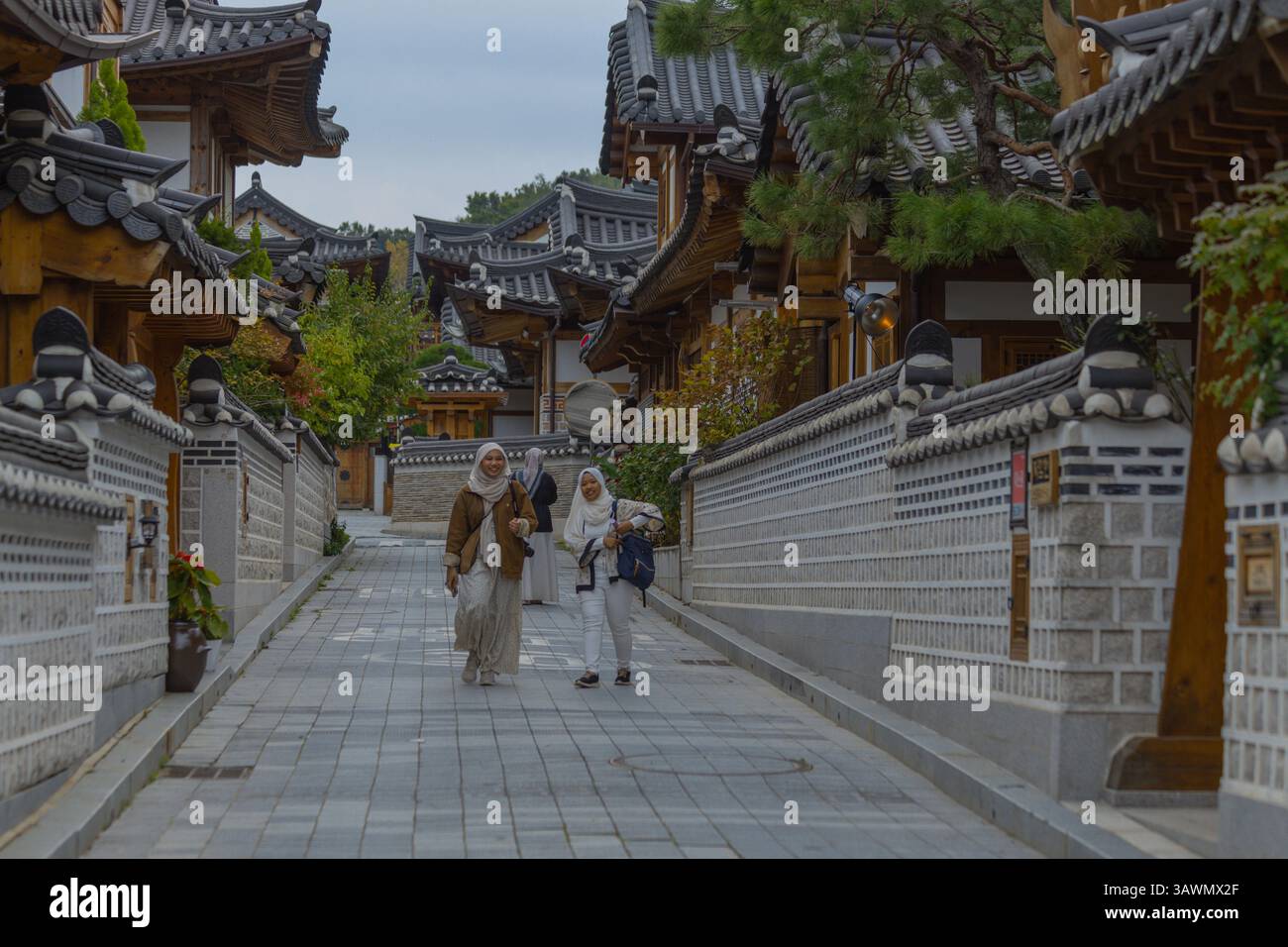 Houses Eunpyeong Hanok Village traditional Korean village outside Seoul ...