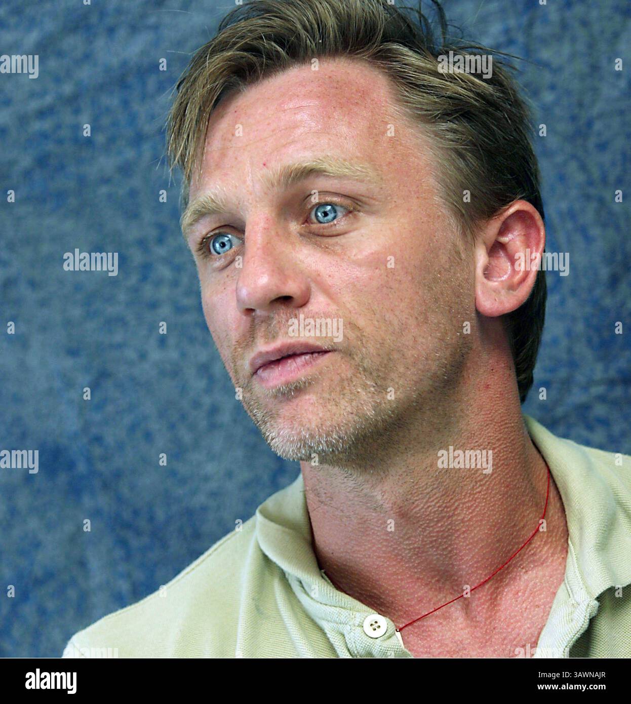 Enduring love film hi-res stock photography and images - Alamy