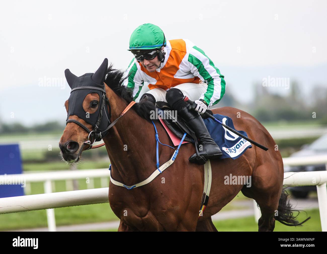 Icare D'aubrelle ridden by jockey Jordan Gainford on their way to ...