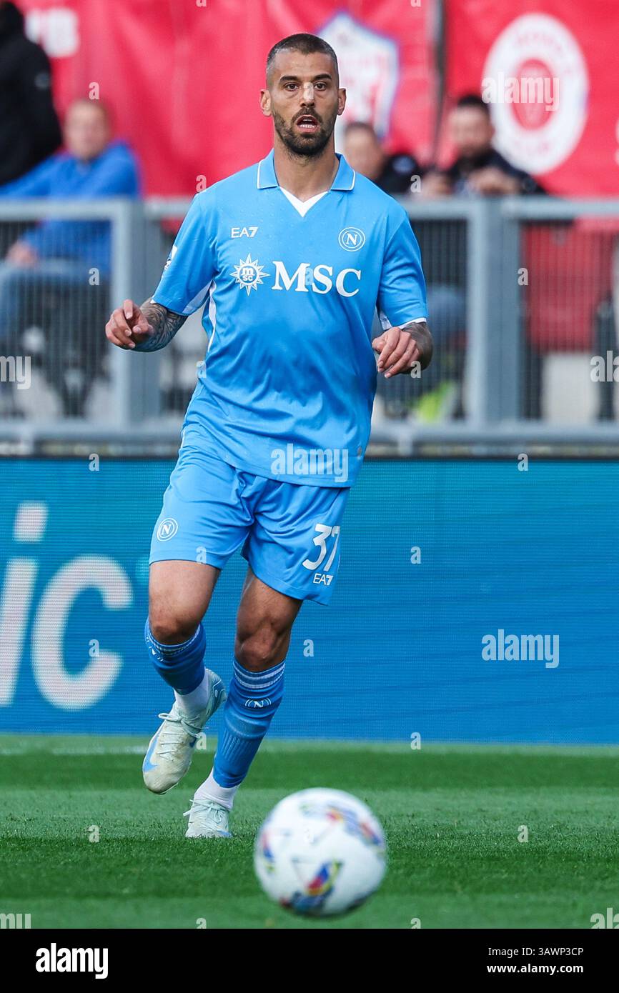 Italien. 19th Apr, 2025. Leonardo Spinazzola of SSC Napoli seen in ...
