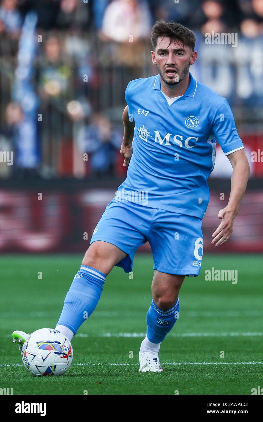Italien. 19th Apr, 2025. Billy Clifford Gilmour of SSC Napoli seen in ...