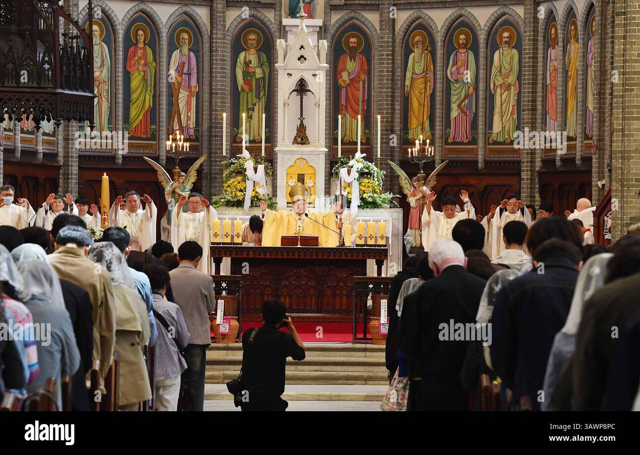 Easter Mass in South Korea Archbishop Chung Son-taek C leads an Easter ...