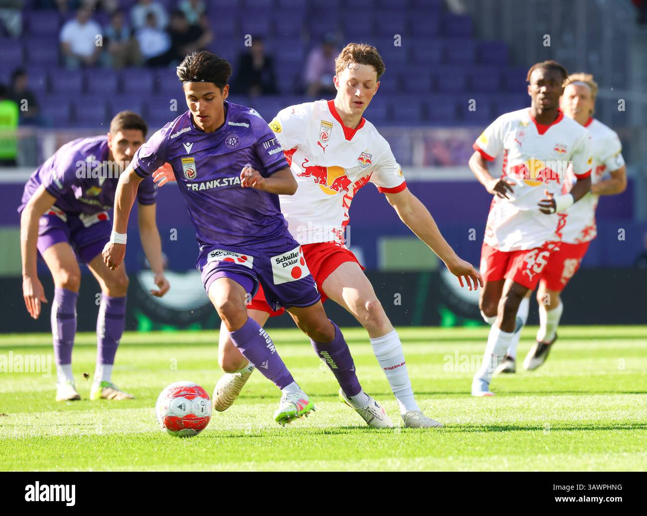 ABD0080 20250420 - WIEN - ÖSTERREICH: (v.l.) Tin Plavotic (FK Austria ...