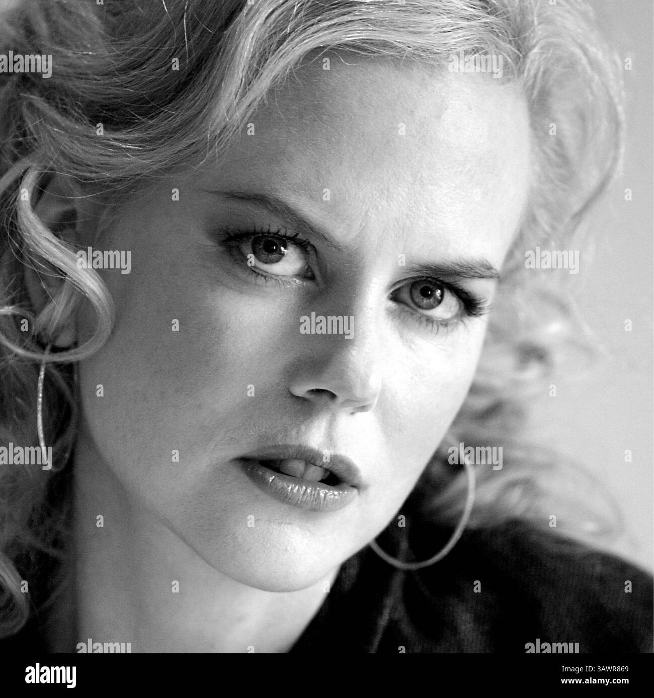 October 17, 2004 - Hollywood, California, U.S. - NICOLE KIDMAN promotes ...