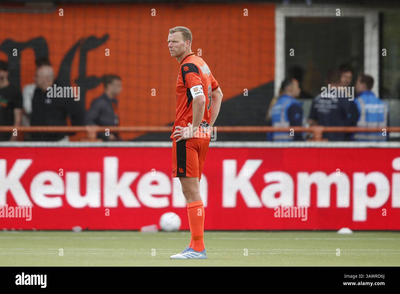 VOLENDAM - Henk Veerman of FC Volendam balks during the Dutch First ...