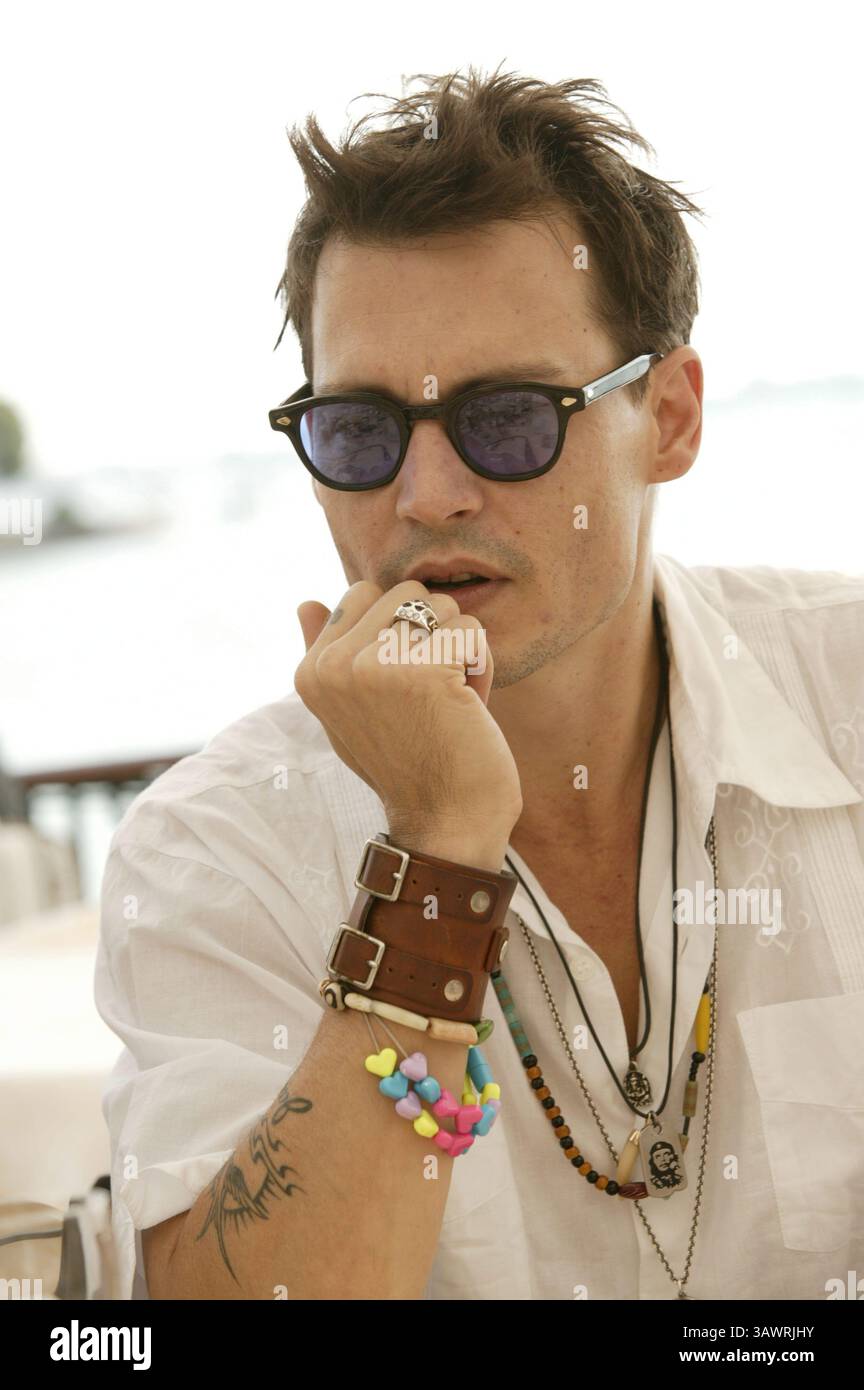 September 4, 2004 - Hollywood, California, U.S. - Johnny Depp at the ...