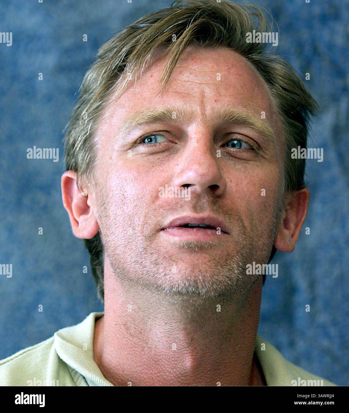 Enduring love film hi-res stock photography and images - Alamy