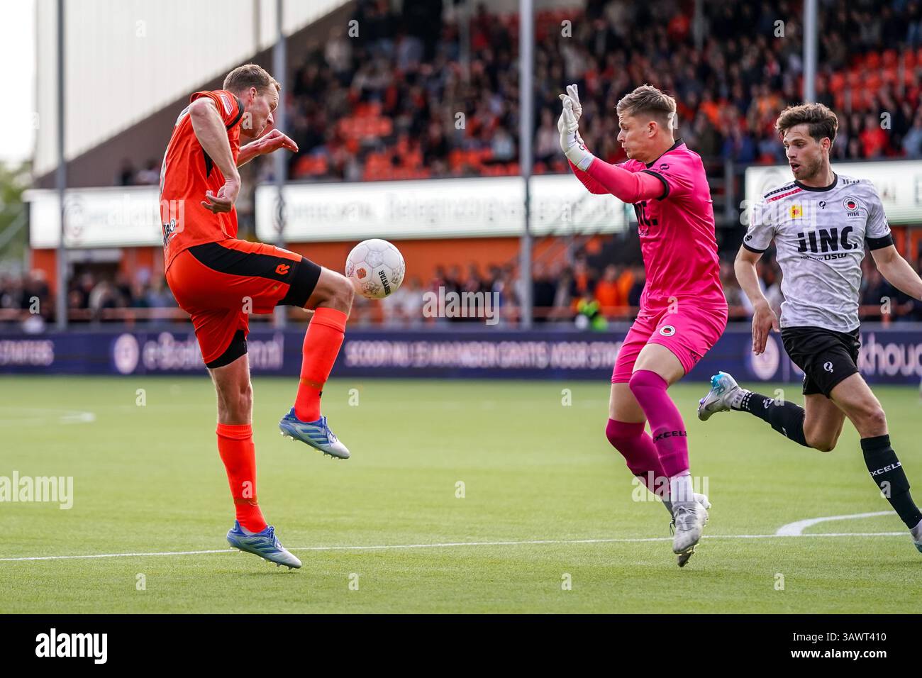 Volendam, Netherlands. 20th Apr, 2025. VOLENDAM, NETHERLANDS - APRIL 20 ...
