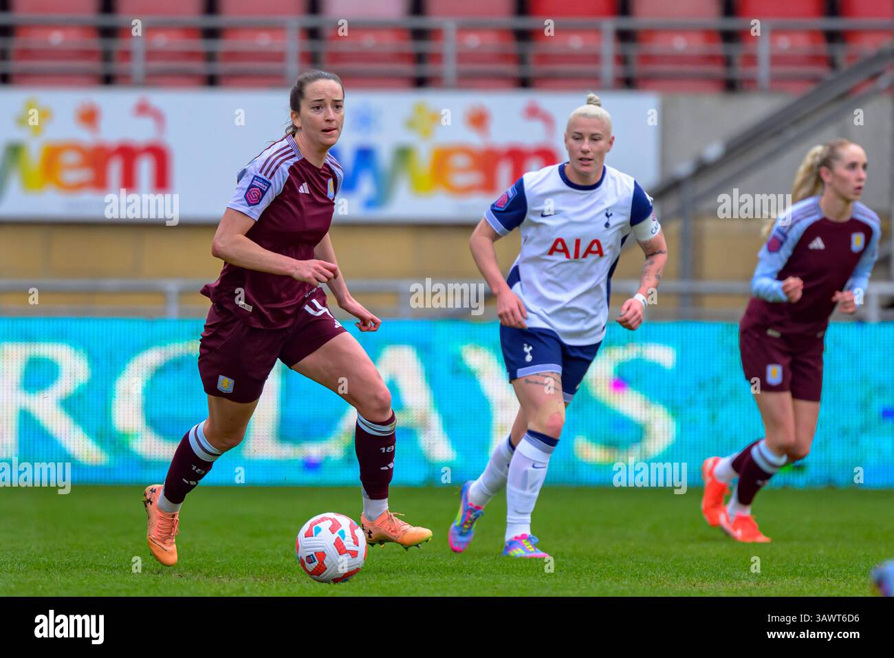 London, UK. 20th Apr, 2025. Gaughan Group Stadium, Brisbane Road April ...